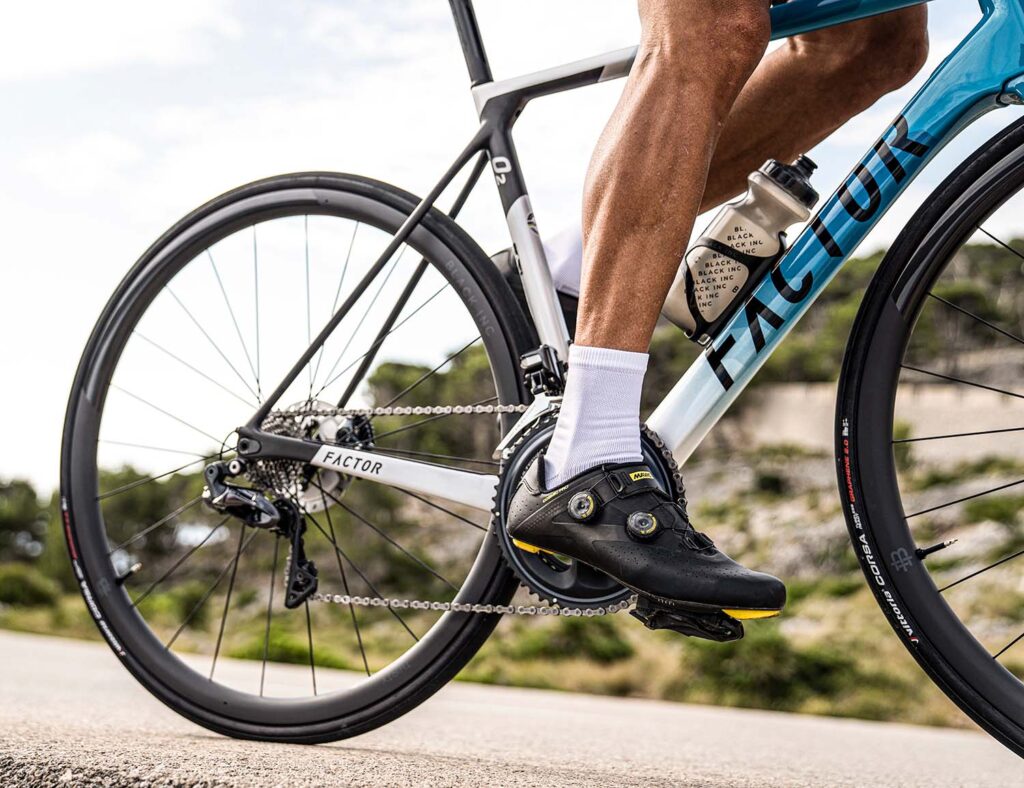 Factor O2 | Lightweight Road Bike | Vires Velo