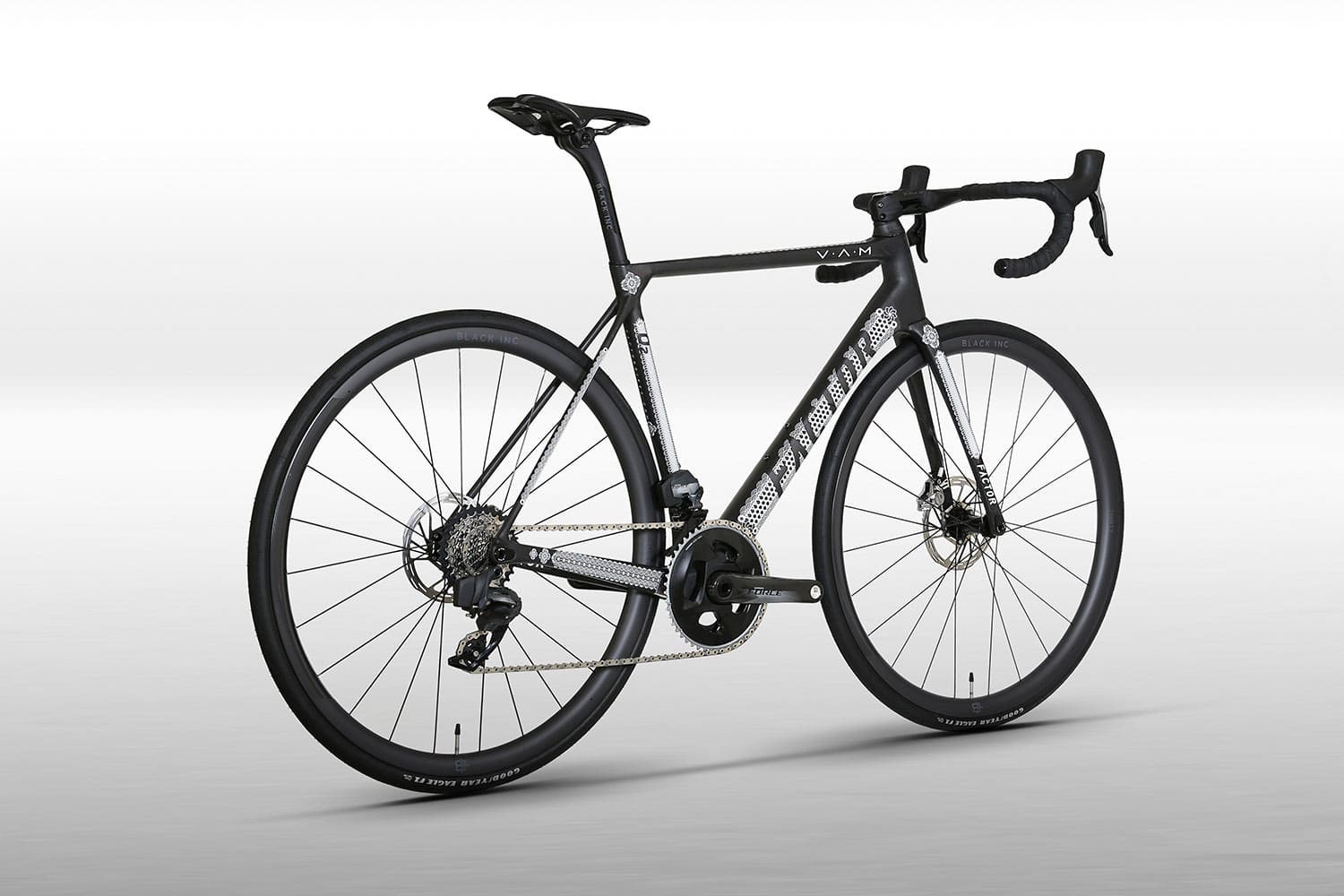 Factor O2 VAM | Lightweight Carbon Climbing Bike | Vires Velo