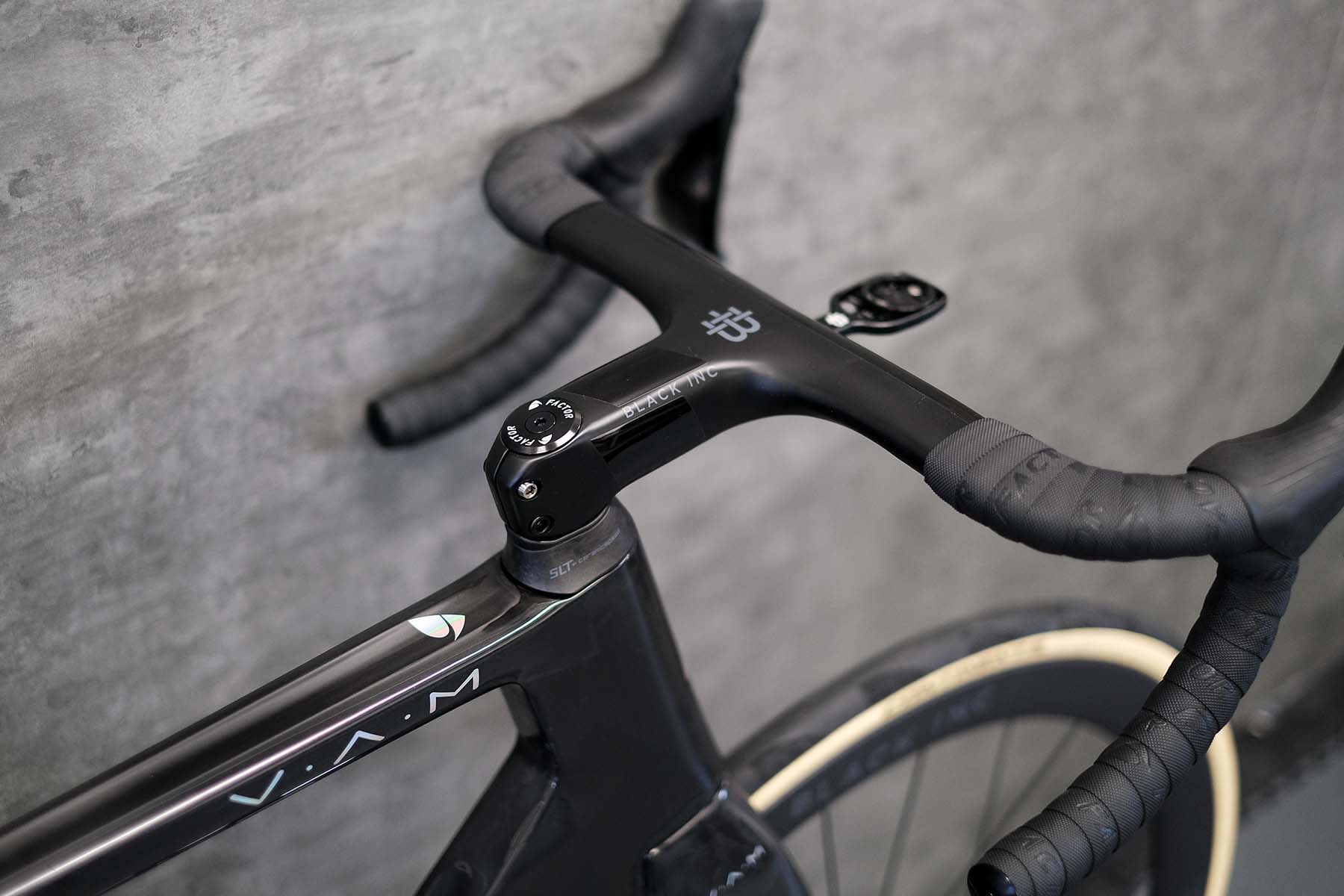 Factor OSTRO VAM Chrome Edition | Vires Velo