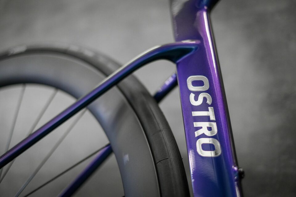 Factor OSTRO VAM Custom Chameleon and Chrome | Vires Velo