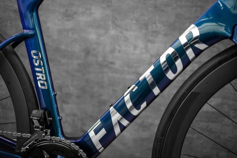 Factor OSTRO VAM Custom Chameleon and Chrome | Vires Velo