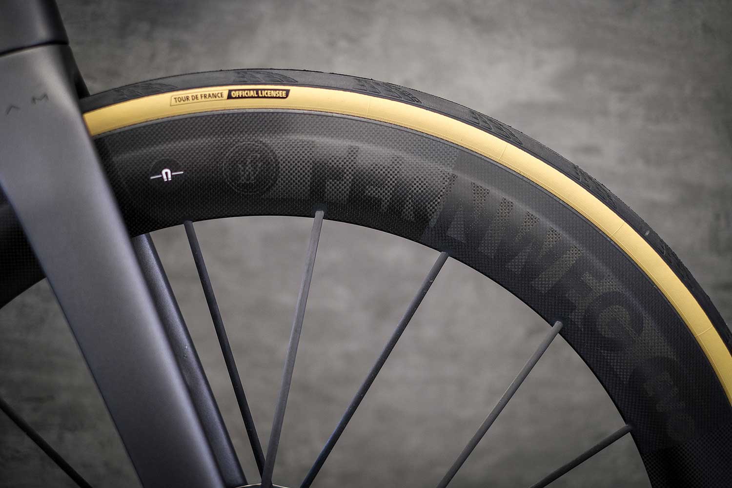 Factor OSTRO VAM Custom Gun Metal Grey | Vires Velo