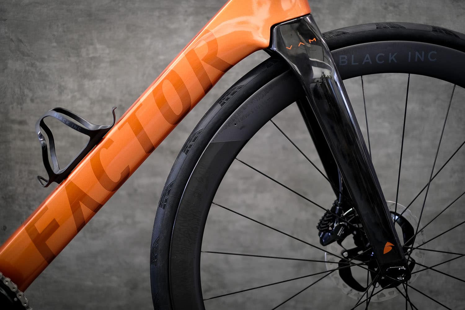 Factor OSTRO VAM Burnt Orange and Black | Vires Velo