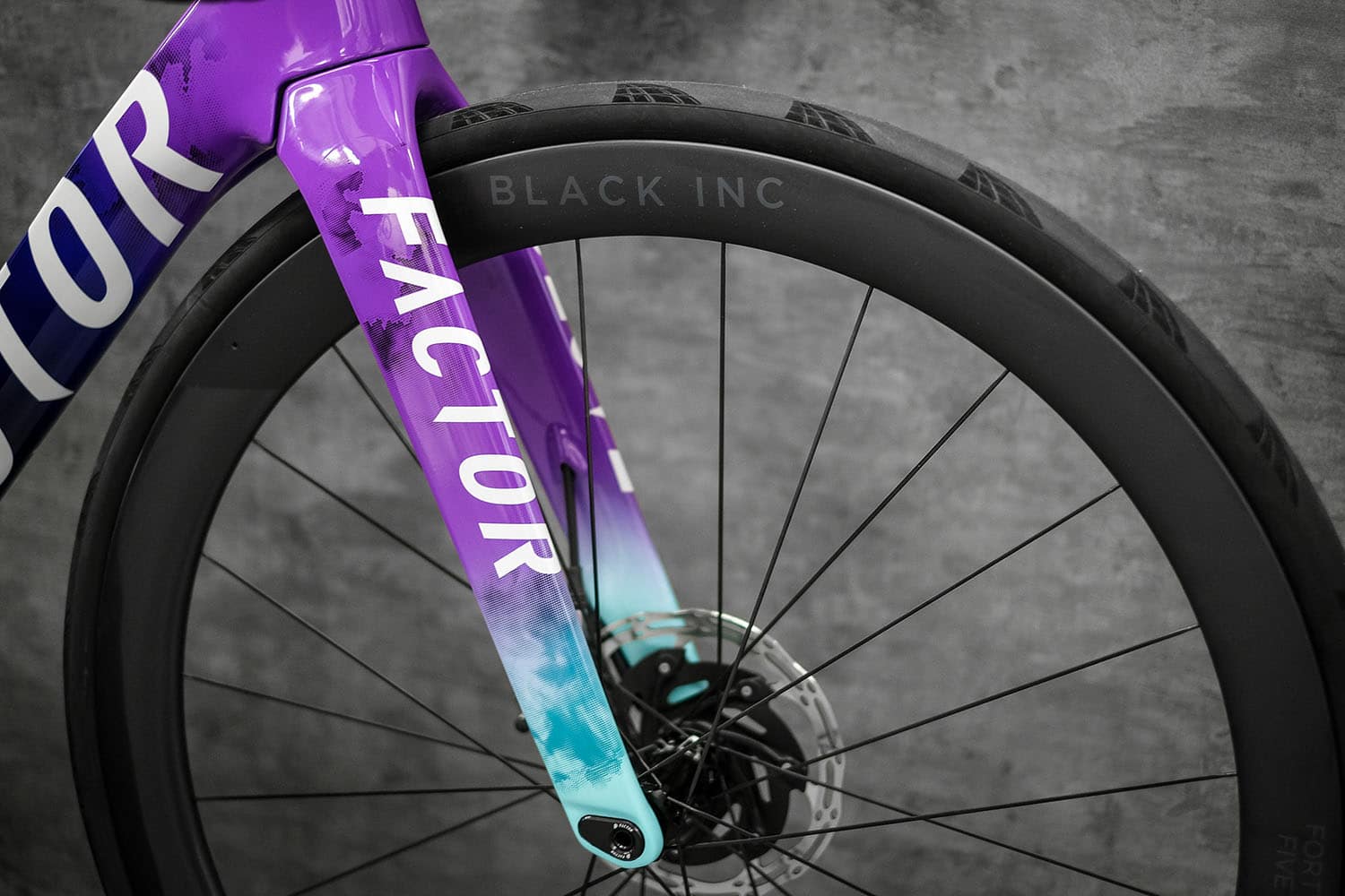 Factor OSTRO VAM Oceanic Limited Edition | Vires Velo