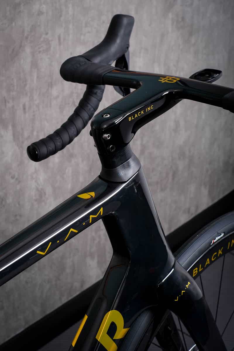 Factor OSTRO VAM Brushed Gold Edition | Vires Velo
