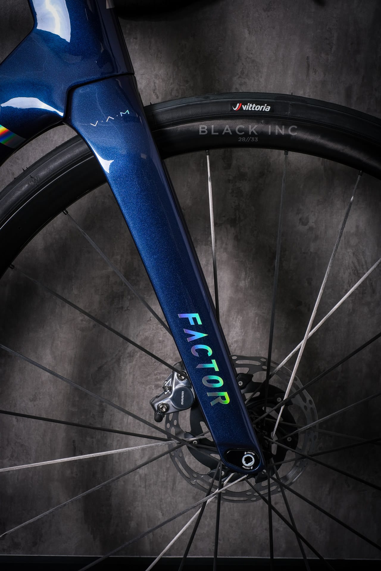 Factor Ostro VAM Chameleon & Chrome with Black Inc 28//33 Wheels ...