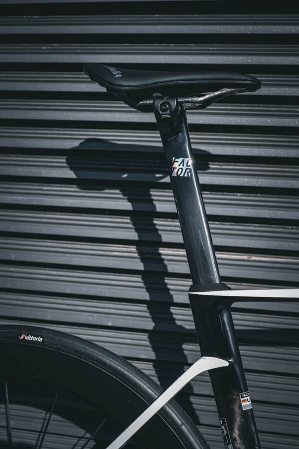 New Factor Ostro VAM Pearl White & Chrome | Vires Velo