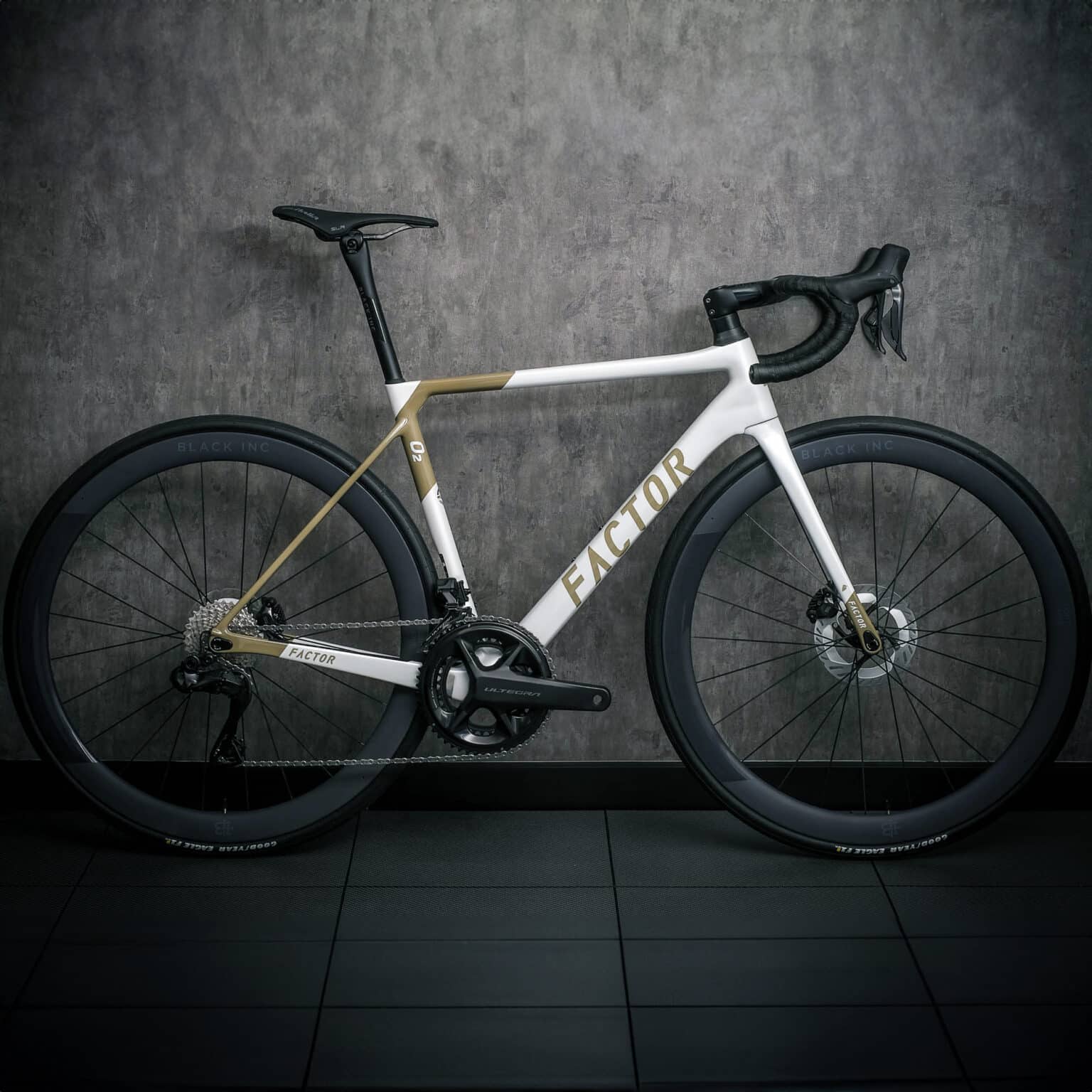 Factor O2 | Lightweight Road Bike | Vires Velo