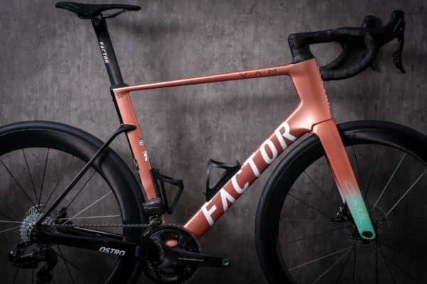 Factor OSTRO VAM David Millar Edition | Vires Velo