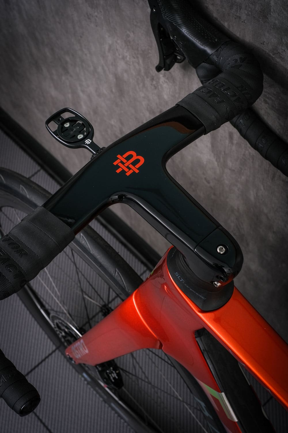 Factor OSTRO VAM Prisma Studio - Burnt Orange x Campagnolo Super Record ...
