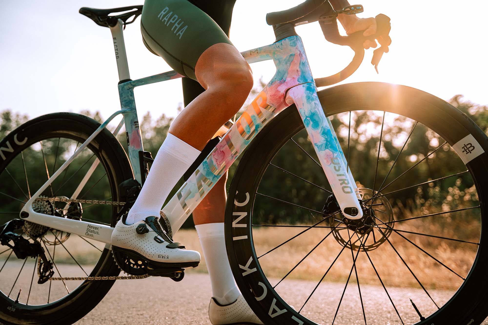 Factor OSTRO VAM Watercolour Ltd Edition | Vires Velo